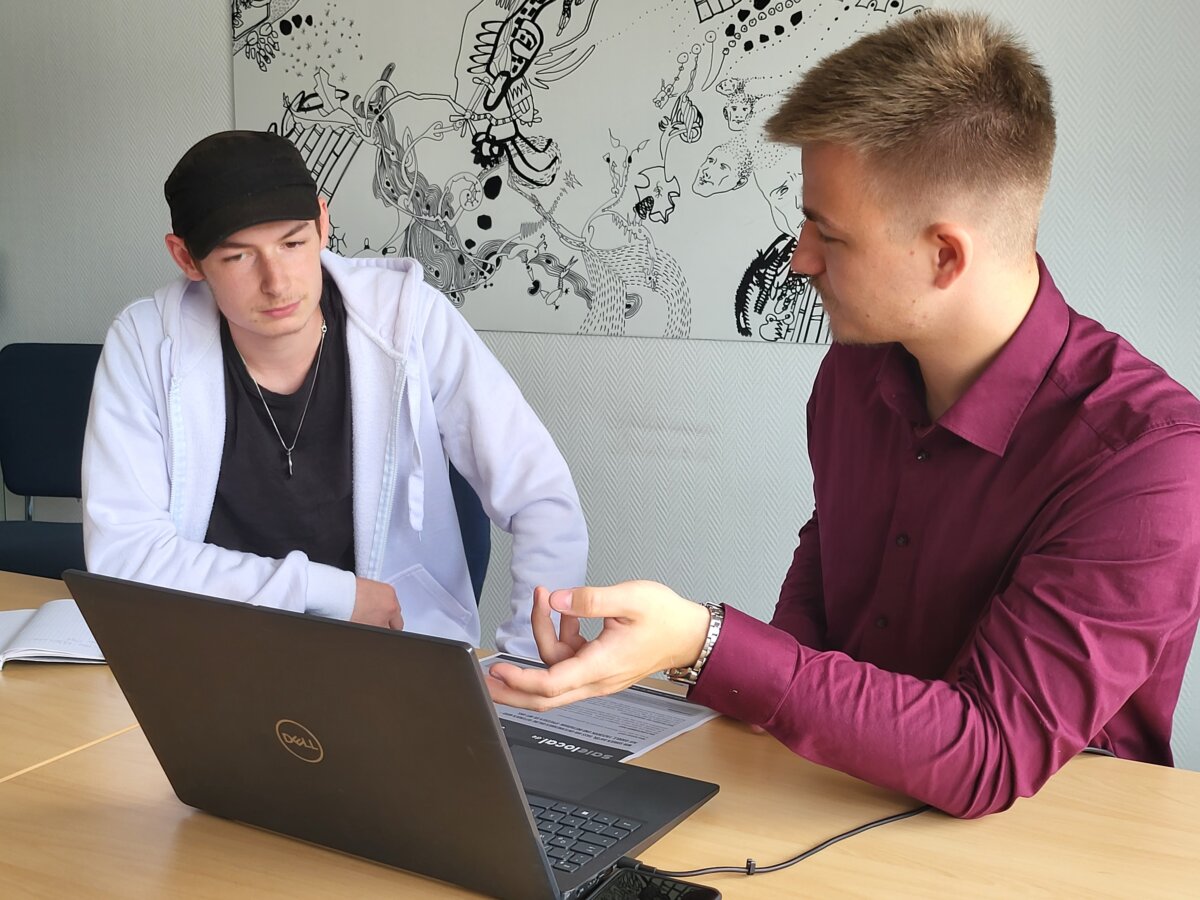 "Künstliche Intelligenz"-Programm beschleunigt Verkaufsanreize - Rhein ...